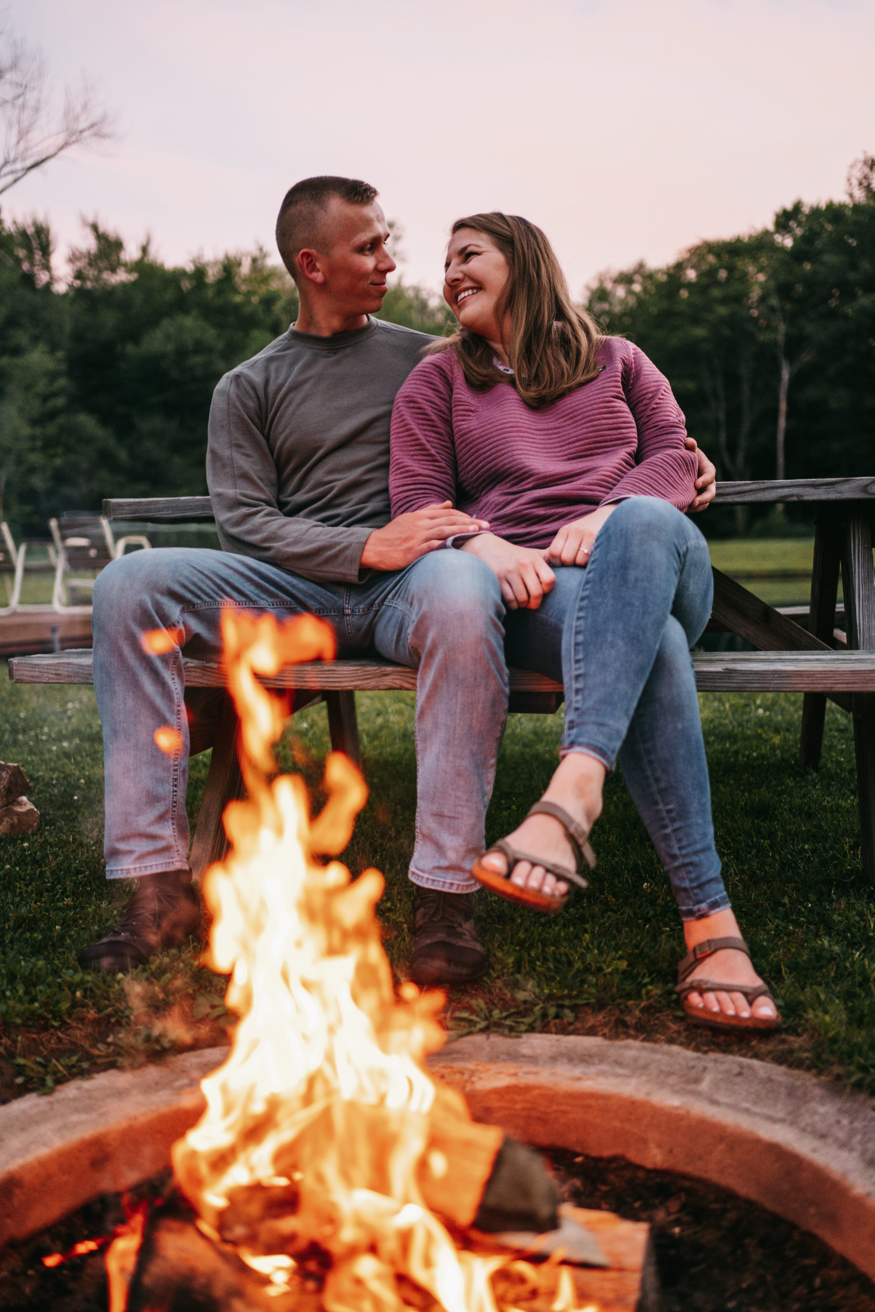 Campfire Engagement Session - sydneybreann.com